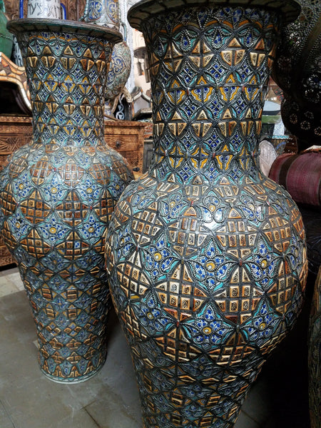 Extra large 50" Vintage pair of exquisite moroccan camel bone vases fo ...